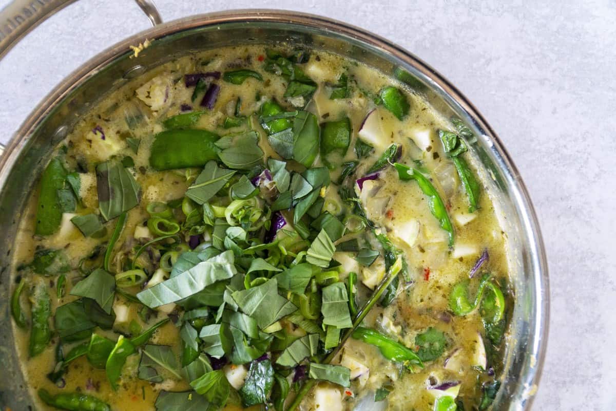 Super Simple Blender Thai Green Curry Paste - Eat Your Way Clean